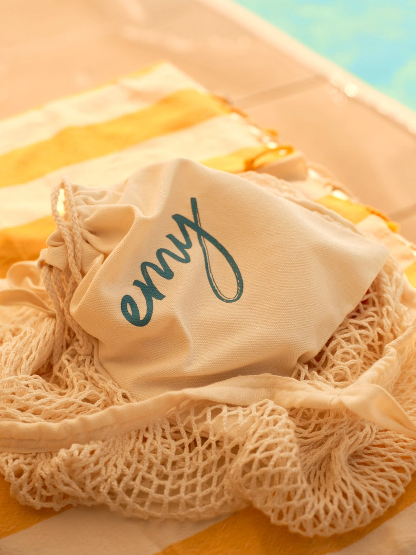 Emy Fabric Bag: Discreet Storage for Trainer & Breast Pump